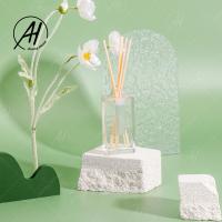 China Hotel Glass Bottle Oil Air Freshener Sticks Reed Diffuser 100ML With Packaging Box for sale