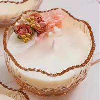China Soy Wax Handmade Scented Candles 10 Oz Candle Jars With Dry Flower Decoration for sale
