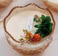China Soy Wax Handmade Scented Candles 10 Oz Candle Jars With Dry Flower Decoration for sale