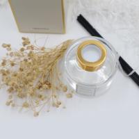 China Aroma Reed Diffuser 126ml Round Bottle Luxury Gift Set With Gold Lid for sale