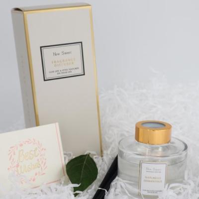 China Aroma Reed Diffuser 126ml Round Bottle Luxury Gift Set With Gold Lid for sale