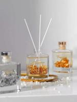 China Christmas Cinnamon Reed Diffuser Perfume 120ml With Gold Silver Foil for sale