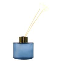 China Capri Blue White Scented Reed Diffuser In Rose And Oud Smell for sale