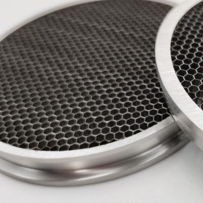 China Accept Customized Size 300*300mm Stainless Steel Honeycomb Ventilation With Various Frame for sale