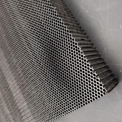 China 0.8mm Small Cell Size Stainless Honeycomb Ventilation Panel With High Strength for sale