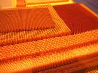 China Customizable Thickness Aramid Honeycomb with High Compressive Strength and Excellent Fire Resistance for sale