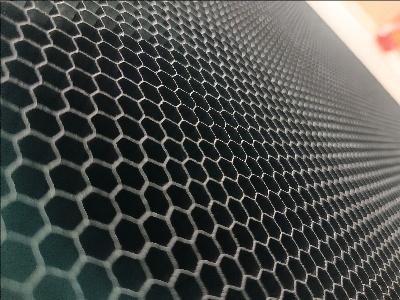 China Impregnated Aramid Honeycomb Core Absorbing Honeycomb for EMI 30MHz-40GHz 48kg/m3 for sale