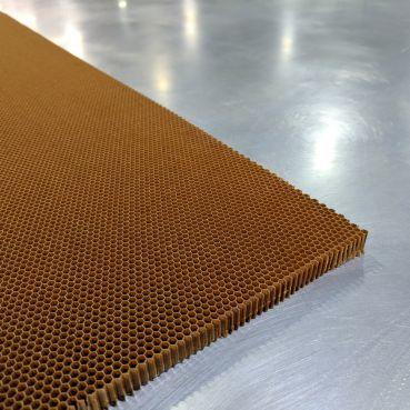 China Aramid Honeycomb Core 3.2mm 4.8mm 9.5mm Cell Size Lightweight High Strength Corrosion Resistance for sale