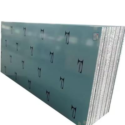 China PVDF Aluminum Honeycomb Panels 15mm 25mm for Exterior Wall Building Cladding for sale