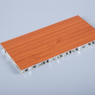 China 300x750mm Aluminum Honeycomb Sheet with 5-50mm Thickness Options for Subway Floor Panels and Architectural Applications for sale