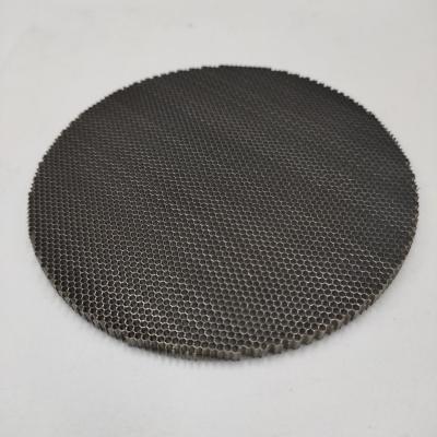China Custom Round Stainless Steel Honeycomb Core 50x50mm 100x100mm with 5-300mm Thickness Options for sale