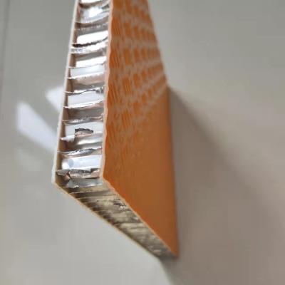 China 32mm 48mm FRP Honeycomb Panels for Rail Transit Flooring - 1220×2440mm Size with 5-20mm Thickness Options for sale