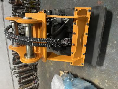 China MONDE MV03T Hydraulic Plate Compactor for 28-38t Excavators | 745×450×650 mm | 200 kg Weight for sale