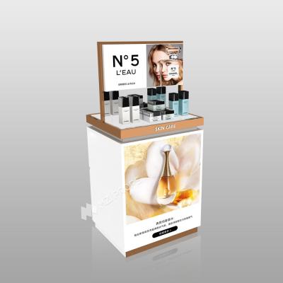 China OEM Acrylic Makeup Display Stand Rack Specialty Store Fixtures For Shopping Mall for sale