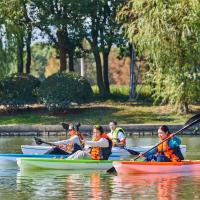 China OEM/ODM Factory Price Wholesale Sit On Top 8ft Single Fishing Cheap Plastic Kayak For One Person for sale