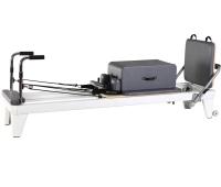 China Pilates Reformer Workout System Featuring Maximum User Weight 300 Lbs Durable and for Professional Pilates Studios for sale