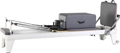 China Pilates Reformer Workout System Featuring Maximum User Weight 300 Lbs Durable and for Professional Pilates Studios for sale