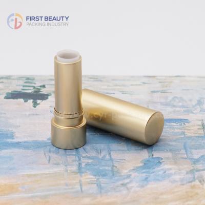 China Customizable Magnetic Closure Lipstick Tubes for sale