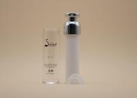 China Double Deck Airless Spray Bottle Panton Color With Aluminum Screw Pump for sale