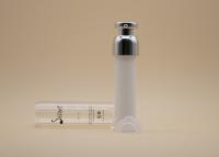 China Double Deck Airless Spray Bottle Panton Color With Aluminum Screw Pump for sale