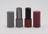China Rubber Color Spraying Magnet 3.5g Plastic Lipstick Containers for sale