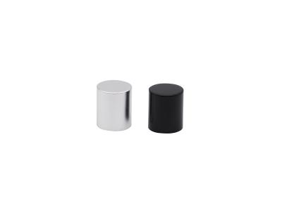 China Crimpless  Raised PE Inner Oxidized Surface Perfume Bottle Lids for sale