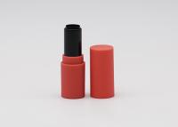China Color Matching Cylindrical Plastic Lipstick Tube , Empty Liquid Lipstick Container for sale