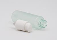 China 100ml Glass Cosmetic Pump Bottle Flat Shoulder Clear Green Color for sale