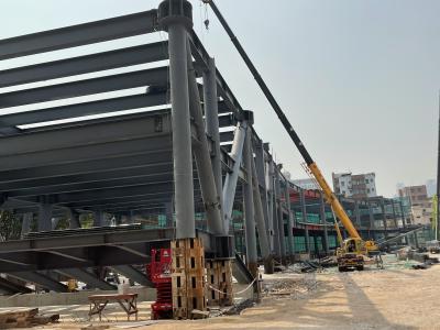 China Sandwich Panel Prefabricated Steel Structures Efficient Building Construction For Commercial Properties for sale