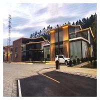 China Light Steel Structure Prefabricated House Luxury Villa 100x3.0mm Steel Column for sale