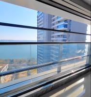 China Panoramic 158 Aluminium Alloy Intelligent Lifting Window 33mm Visible Width Windproof Rainproof Anti-theft for sale
