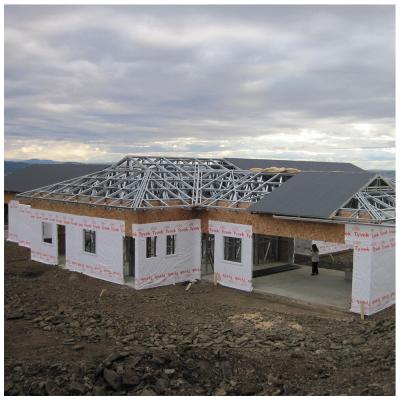 China Prefabricated Light Steel Villa House with 75mm EPS Sandwich Panel and Thermal Insulation for sale