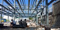 China Seven Story Steel Structure Frame Building Q235B Steel Column 50 Year Service Life for sale