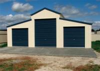 China Anti Seismic Steel Barn Structure Kits with Three Rolling Doors Sandwich Panel 100 sqm for sale