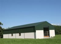 China Pre Engineered Steel Frame Barn Modular Assembly Metal Storage Barn 100 sqm Custom Size for sale