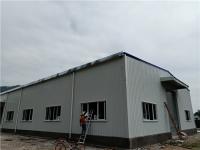China Prefabricated Steel Structure Building Warehouse Anti Seismic 50 Year Service Life for sale