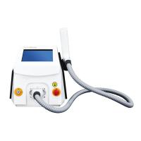 China Portable 532nm Q Switch ND YAG Laser Tattoo Removal Equipment  10mm Spot for sale