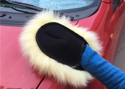 China Merino Wool Sheepskin Car Wash Mitt Ultra Soft With Non - Scratch Design for sale
