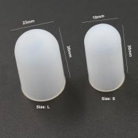 China Food Grade Silicone Finger Cots Waterproof Reusable Finger Sleeves High Temperature Resistant 2mm Thick for sale