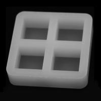 China Odorless Silicone Square Ice Cube Tray Block Mold 60x60x15mm Multipurpose for sale