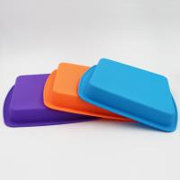 China Square Durable Silicone Cake Mould Pan Anti Falling Multicolor for sale