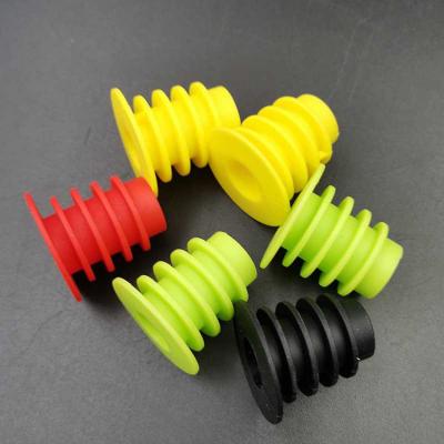 China Food Grade Silicone Wine Bottle Stoppers Reusable Leakproof 4 Pack for sale