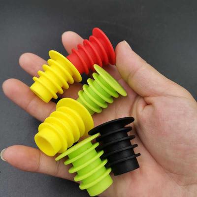 China Food Grade Silicone Reusable Wine Stopper Bungs for Wine Barrels Anti Slip 4 Colors for sale