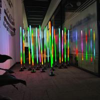 China 2200mAh Battery Rechargeable LED Tube Light T8 RGB Tube Suitable for Portable standing for sale