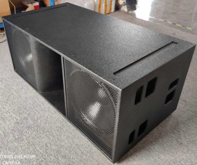 China Dual Ferrite Neodymium Subwoofer Loudspeaker 18 Inch Self Powered for sale