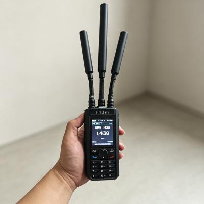 China F13m Handheld Drone Detector Multi-Band RF Uav Signal Detector Real-Time Frequency & Uav Model Display for sale
