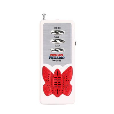China OEM Pocket FM Speaker Radio 80g 22mm Mini Outdoor Wireless AA Battery Powered for sale