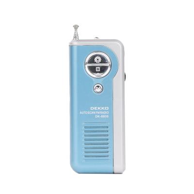 China OEM FM Radio with Built-in Speaker Portable 105x43x22mm Handheld Outdoor for sale