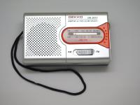 China DEKKO DK-2012 Portable AM FM Radio 2 AA Battery Powered 3.5mm Headphone Jack for sale