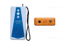 China USB FM Radio Receiver with TF Card Port 88-108MHz Built-in Antenna 1W Output for sale
